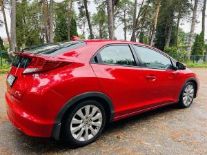 Sarkans Honda Civic 2013 Trakai, ar dzinēja tilpumu 1.80 L un nobraukumu 64 tūkst. km par 7890 €, foto 10 vietnē AUTOMOTO.COM.LV