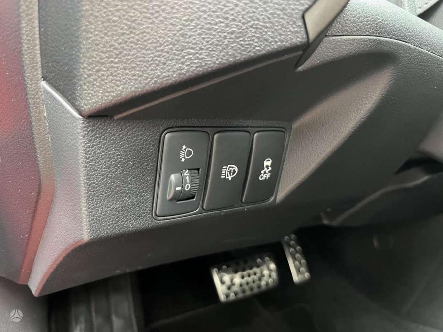 Sarkans Honda Civic 2013 Trakai, ar dzinēja tilpumu 1.80 L un nobraukumu 64 tūkst. km par 7890 €, foto 21 vietnē AUTOMOTO.COM.LV