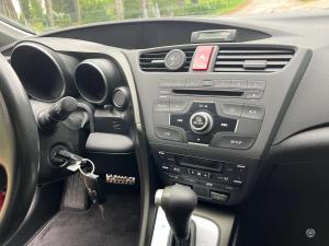 Sarkans Honda Civic 2013 Trakai, ar dzinēja tilpumu 1.80 L un nobraukumu 64 tūkst. km par 7890 €, foto 23 vietnē AUTOMOTO.COM.LV