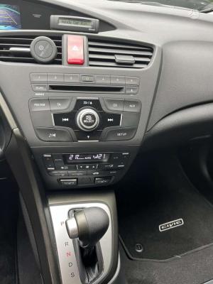 Sarkans Honda Civic 2013 Trakai, ar dzinēja tilpumu 1.80 L un nobraukumu 64 tūkst. km par 7890 €, foto 31 vietnē AUTOMOTO.COM.LV