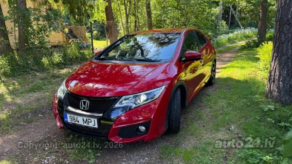 Sarkans Honda Civic 2015 Tallina, ar dzinēja tilpumu 1.80 L un nobraukumu 148 tūkst. km par 10500 €, foto 10 vietnē AUTOMOTO.COM.LV