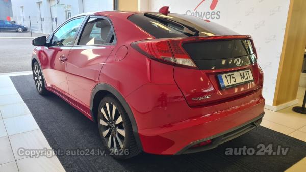 Red Honda Civic 2015 in Tartu, with an engine capacity of 1.80 L and mileage of 124 thousand km for 9900 €, photo 4 on AUTOMOTO.COM.LV