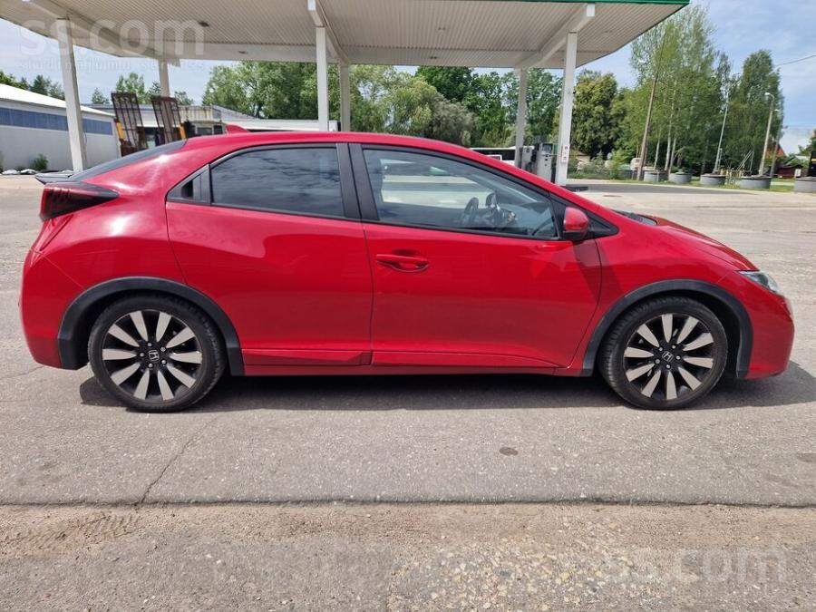Sarkans Honda Civic 2016 Rīga, ar dzinēja tilpumu 1.80 L un nobraukumu 211 tūkst. km par 9800 €, foto 1 vietnē AUTOMOTO.COM.LV