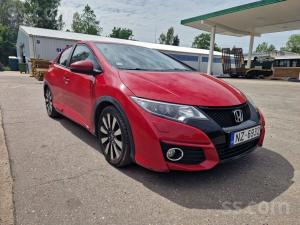 Sarkans Honda Civic 2016 Rīga, ar dzinēja tilpumu 1.80 L un nobraukumu 211 tūkst. km par 9800 €, foto 5 vietnē AUTOMOTO.COM.LV