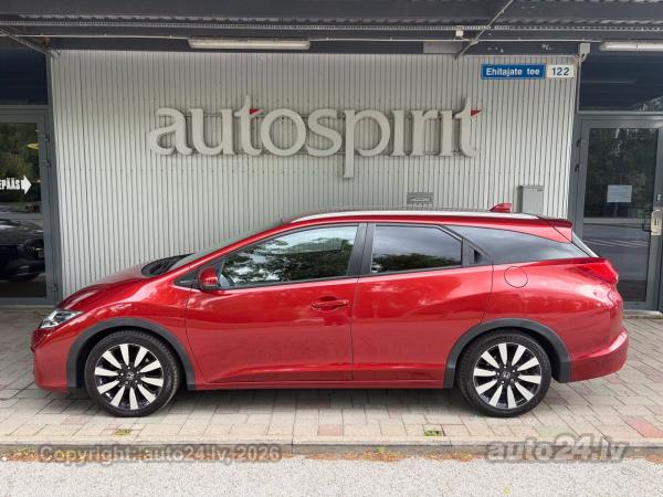 Sarkans Honda Civic 2016 Tallina, ar dzinēja tilpumu 1.80 L un nobraukumu 47 tūkst. km par 12990 €, foto 2 vietnē AUTOMOTO.COM.LV