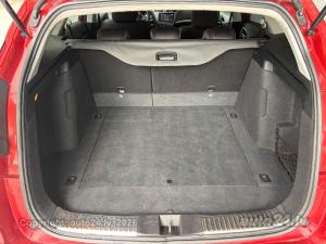 Red Honda Civic 2016 in Tallinn, with an engine capacity of 1.80 L and mileage of 47 thousand km for 12990 €, photo 7 on AUTOMOTO.COM.LV