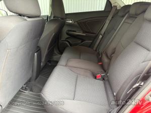 Red Honda Civic 2016 in Tallinn, with an engine capacity of 1.80 L and mileage of 47 thousand km for 12990 €, photo 8 on AUTOMOTO.COM.LV