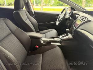 Red Honda Civic 2016 in Tallinn, with an engine capacity of 1.80 L and mileage of 47 thousand km for 12990 €, photo 9 on AUTOMOTO.COM.LV