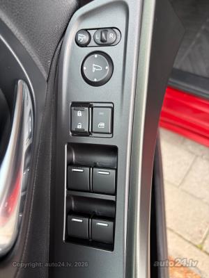 Red Honda Civic 2016 in Tallinn, with an engine capacity of 1.80 L and mileage of 47 thousand km for 12990 €, photo 15 on AUTOMOTO.COM.LV