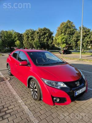 Sarkans Honda Civic 2016 Rīga, ar dzinēja tilpumu 1.80 L un nobraukumu 212 tūkst. km par 8900 €, foto  vietnē AUTOMOTO.COM.LV