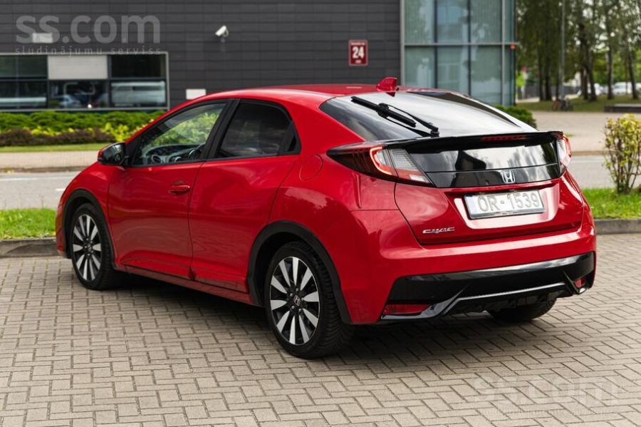 Sarkans Honda Civic 2016 Rīga, ar dzinēja tilpumu 1.60 L un nobraukumu 200 tūkst. km par 8700 €, foto 7 vietnē AUTOMOTO.COM.LV