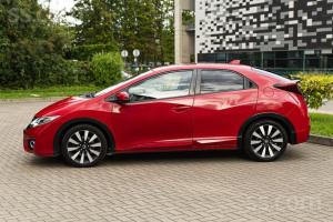 Sarkans Honda Civic 2016 Rīga, ar dzinēja tilpumu 1.60 L un nobraukumu 200 tūkst. km par 8700 €, foto 10 vietnē AUTOMOTO.COM.LV