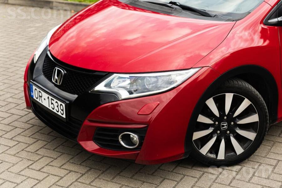Sarkans Honda Civic 2016 Rīga, ar dzinēja tilpumu 1.60 L un nobraukumu 200 tūkst. km par 8700 €, foto 11 vietnē AUTOMOTO.COM.LV