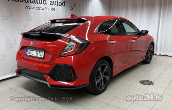 Sarkans Honda Civic 2017 Tallina, ar dzinēja tilpumu 1.50 L un nobraukumu 217 tūkst. km par 9900 €, foto 5 vietnē AUTOMOTO.COM.LV