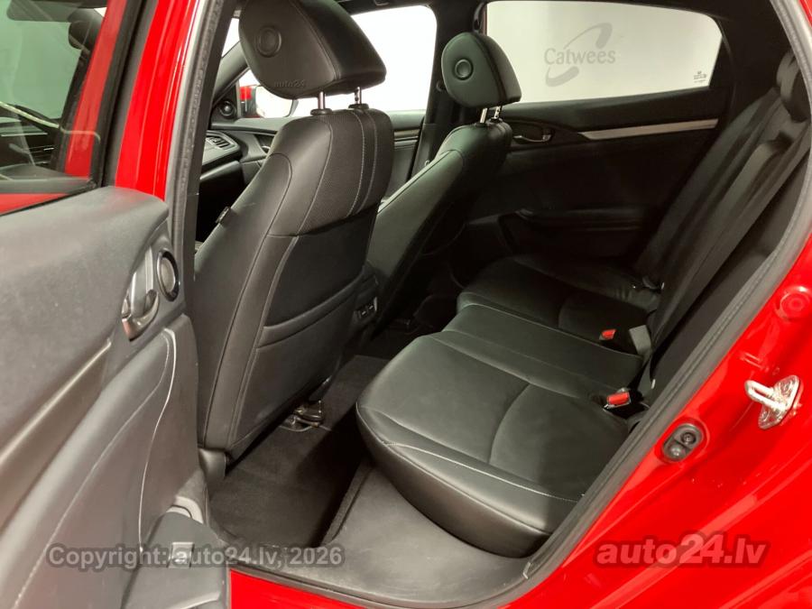 Sarkans Honda Civic 2017 Tallina, ar dzinēja tilpumu 1.50 L un nobraukumu 217 tūkst. km par 9900 €, foto 10 vietnē AUTOMOTO.COM.LV