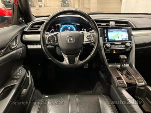 Sarkans Honda Civic 2017 Tallina, ar dzinēja tilpumu 1.50 L un nobraukumu 217 tūkst. km par 9900 €, foto 11 vietnē AUTOMOTO.COM.LV
