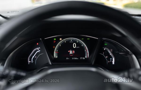 Red Honda Civic 2017 in Tallinn, with an engine capacity of 1.50 L and mileage of 217 thousand km for 13000 €, photo 10 on AUTOMOTO.COM.LV