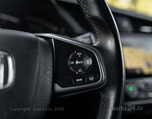Red Honda Civic 2017 in Tallinn, with an engine capacity of 1.50 L and mileage of 217 thousand km for 13000 €, photo 12 on AUTOMOTO.COM.LV