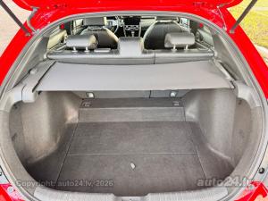 Red Honda Civic 2017 in Tartu, with an engine capacity of 1.50 L and mileage of 154 thousand km for 15000 €, photo 9 on AUTOMOTO.COM.LV
