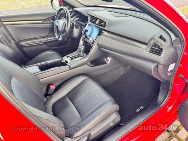 Красный Хонда Цивик 2017 в Тарту, объемом двигателя 1.50 л и пробегом 154 тыс. км за 15000 €, фото 11 на AUTOMOTO.COM.LV