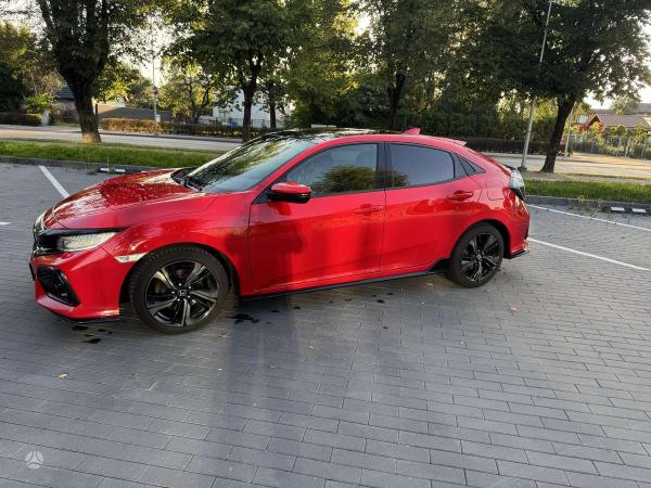 Red Honda Civic 2018 in Kaunas, with an engine capacity of 1.50 L and mileage of 175 thousand km for 13900 €, photo 7 on AUTOMOTO.COM.LV