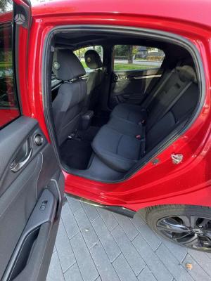 Red Honda Civic 2018 in Kaunas, with an engine capacity of 1.50 L and mileage of 175 thousand km for 13900 €, photo 14 on AUTOMOTO.COM.LV