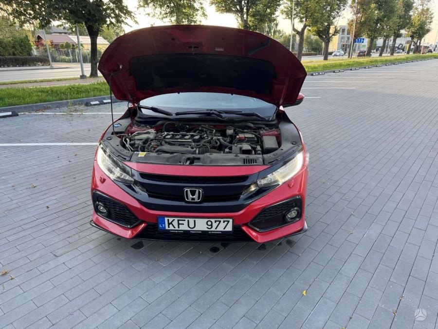 Red Honda Civic 2018 in Kaunas, with an engine capacity of 1.50 L and mileage of 175 thousand km for 13900 €, photo 24 on AUTOMOTO.COM.LV