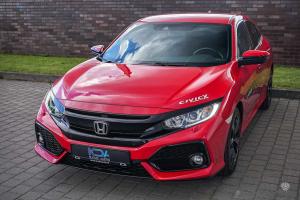 Red Honda Civic 2018 in Marijampole, with an engine capacity of 0.99 L and mileage of 119 thousand km for 11950 €, photo 5 on AUTOMOTO.COM.LV