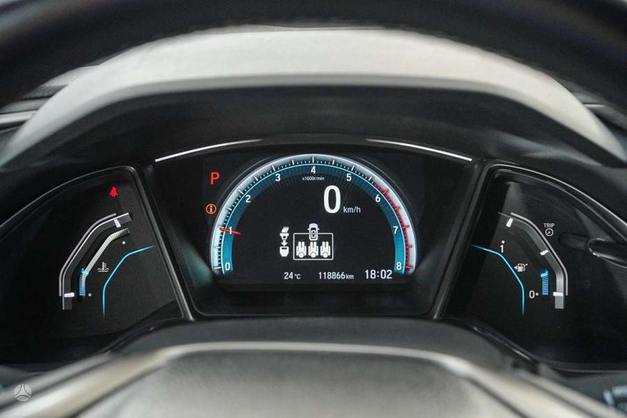 Red Honda Civic 2018 in Marijampole, with an engine capacity of 0.99 L and mileage of 119 thousand km for 11950 €, photo 24 on AUTOMOTO.COM.LV