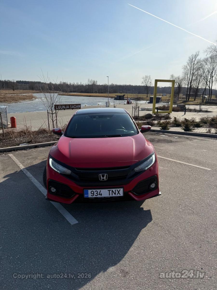 Red Honda Civic 2019 in Tallinn, with an engine capacity of 1.50 L and mileage of 102 thousand km for 16500 €, photo 2 on AUTOMOTO.COM.LV