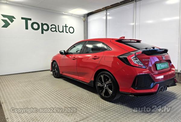 Red Honda Civic 2019 in Tallinn, with an engine capacity of 1.50 L and mileage of 196 thousand km for 12500 €, photo 3 on AUTOMOTO.COM.LV