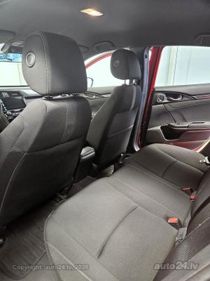 Red Honda Civic 2019 in Tallinn, with an engine capacity of 1.50 L and mileage of 196 thousand km for 12500 €, photo 10 on AUTOMOTO.COM.LV
