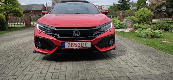 Red Honda Civic 2021 in Marijampole, with an engine capacity of 0.99 L and mileage of 7 thousand km for 15500 €, photo 2 on AUTOMOTO.COM.LV