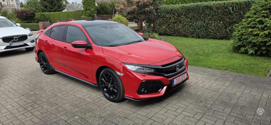 Red Honda Civic 2021 in Marijampole, with an engine capacity of 0.99 L and mileage of 7 thousand km for 15500 €, photo 4 on AUTOMOTO.COM.LV