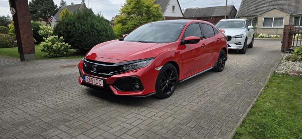 Red Honda Civic 2021 in Marijampole, with an engine capacity of 0.99 L and mileage of 7 thousand km for 15500 €, photo 10 on AUTOMOTO.COM.LV