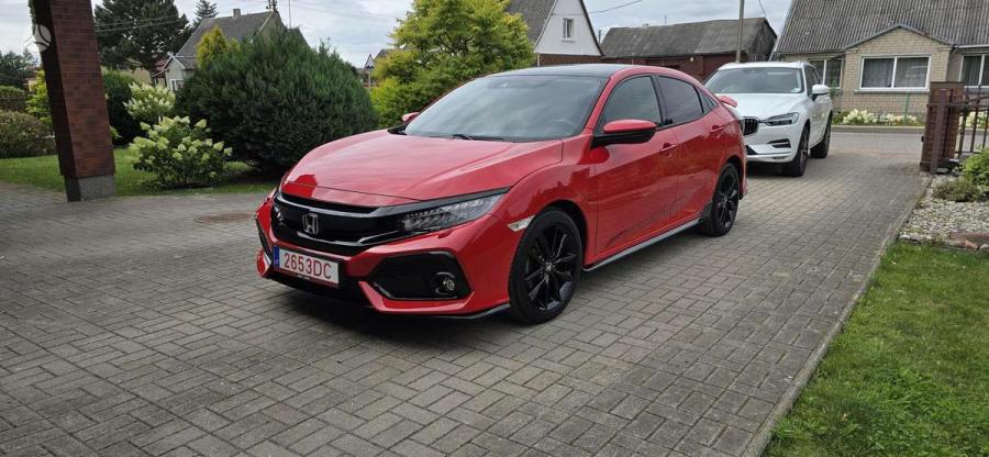 Red Honda Civic 2021 in Marijampole, with an engine capacity of 0.99 L and mileage of 7 thousand km for 15500 €, photo 11 on AUTOMOTO.COM.LV