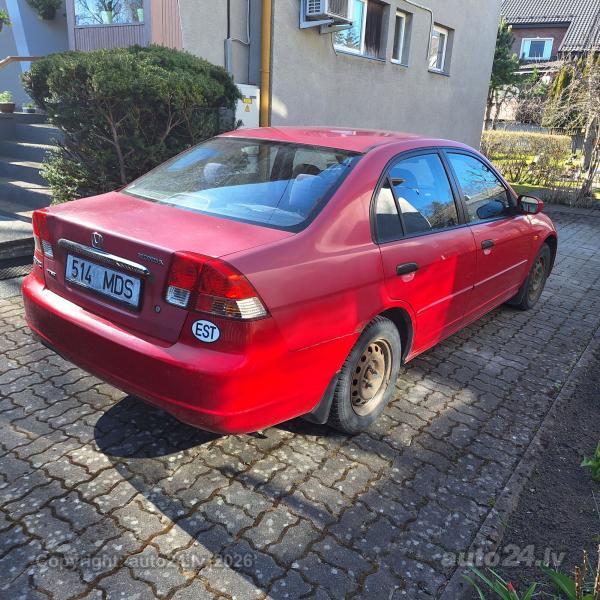 Red Honda Civic 2003 in Tallinn, with an engine capacity of 1.60 L and mileage of 113 thousand km for 1000 €, photo 6 on AUTOMOTO.COM.LV