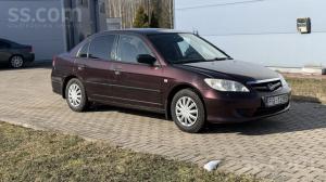 Sarkans Honda Civic 2004 Rīga, ar dzinēja tilpumu 1.40 L un nobraukumu 327 tūkst. km par 885 €, foto  vietnē AUTOMOTO.COM.LV