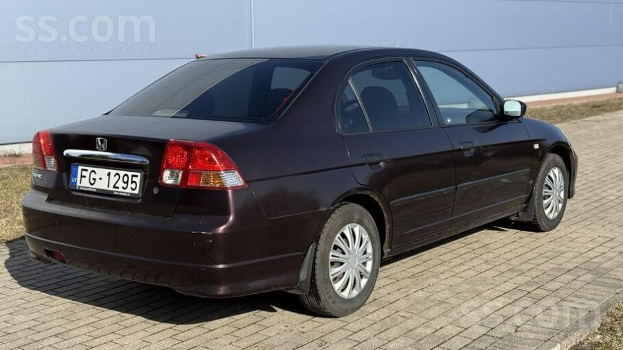 Sarkans Honda Civic 2004 Rīga, ar dzinēja tilpumu 1.40 L un nobraukumu 327 tūkst. km par 885 €, foto 5 vietnē AUTOMOTO.COM.LV