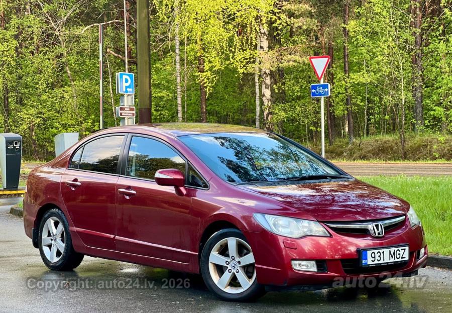 Sarkans Honda Civic 2007 Tallina, ar dzinēja tilpumu 1.80 L un nobraukumu 230 tūkst. km par 2590 €, foto 3 vietnē AUTOMOTO.COM.LV