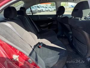 Красный Хонда Цивик 2008 в Таллин, объемом двигателя 1.80 л и пробегом 299 тыс. км за 699 €, фото 8 на AUTOMOTO.COM.LV