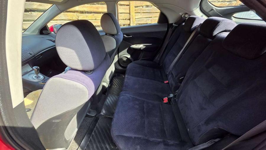 Sarkans Honda Civic 2008 Viļņa, ar dzinēja tilpumu 1.80 L un nobraukumu 161 tūkst. km par 4200 €, foto 11 vietnē AUTOMOTO.COM.LV