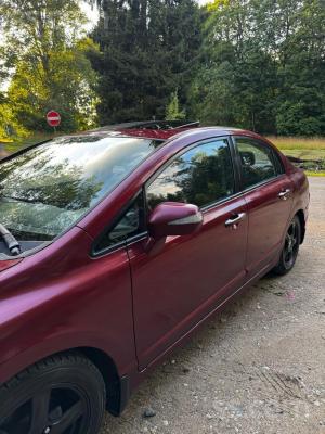 Sarkans Honda Civic 2008 Rīga, ar dzinēja tilpumu 1.80 L un nobraukumu 273 tūkst. km par 1425 €, foto 10 vietnē AUTOMOTO.COM.LV
