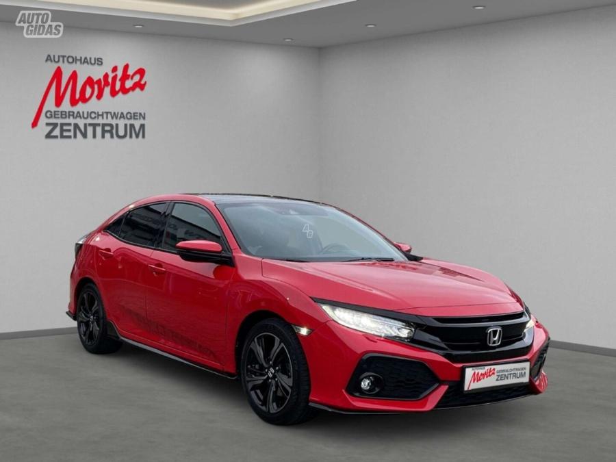 Red Honda Civic 2018 in Kaunas, with an engine capacity of 1.50 L and mileage of 68 thousand km for 25480 €, photo 4 on AUTOMOTO.COM.LV