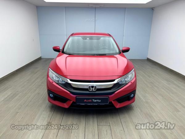 Red Honda Civic 2018 in Tartu, with an engine capacity of 1.50 L and mileage of 133 thousand km for 14900 €, photo 5 on AUTOMOTO.COM.LV