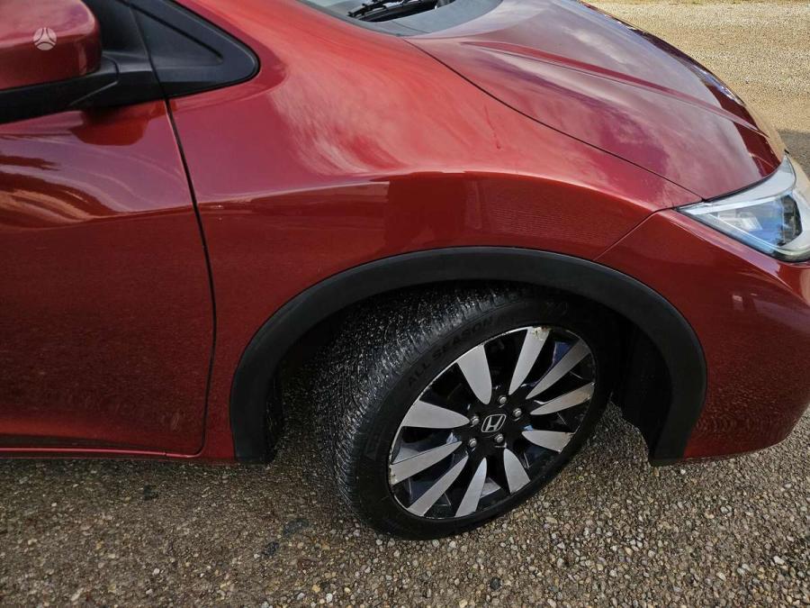 Sarkans Honda Civic 2015 Radviliškis, ar dzinēja tilpumu 1.60 L un nobraukumu 290 tūkst. km par 4600 €, foto 25 vietnē AUTOMOTO.COM.LV