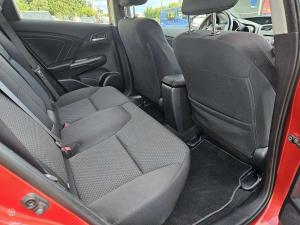 Red Honda Civic 2015 in Radviliskis, with an engine capacity of 1.60 L and mileage of 290 thousand km for 4300 €, photo 20 on AUTOMOTO.COM.LV