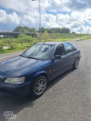 Honda Civic 2000 Klaipėda, ar dzinēja tilpumu 1.40 L un nobraukumu 200 tūkst. km par 430 €, foto  vietnē AUTOMOTO.COM.LV