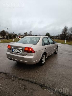 Honda Civic 2001 Aizkraukle, ar dzinēja tilpumu 1.60 L un nobraukumu 248 tūkst. km par 1100 €, foto 3 vietnē AUTOMOTO.COM.LV