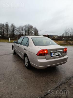 Honda Civic 2001 Aizkraukle, ar dzinēja tilpumu 1.60 L un nobraukumu 248 tūkst. km par 1100 €, foto 4 vietnē AUTOMOTO.COM.LV